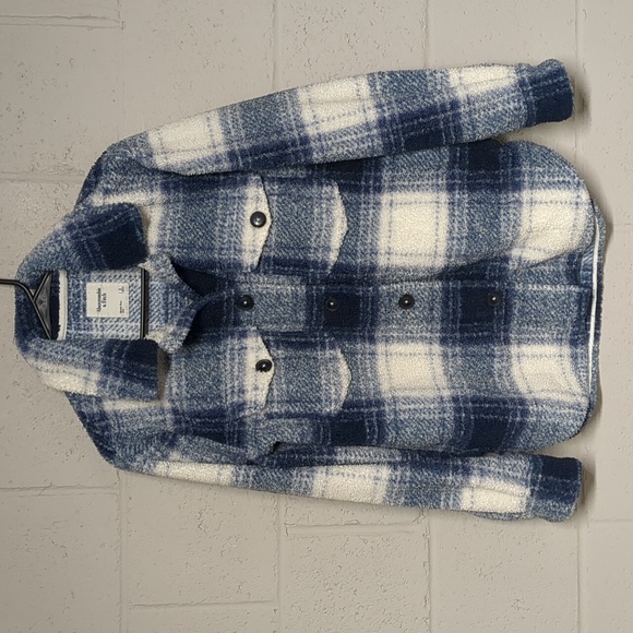 Abercrombie & Fitch | Jackets & Coats | Abercrombie And Fitch Womens Plaid Teddy Fleece Shacket ...
